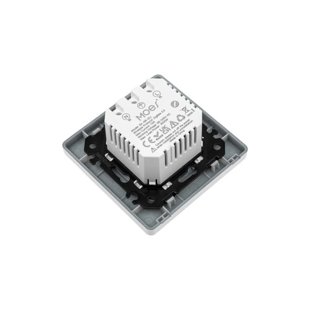 MOES Socket - zásuvka ve stejném designu jako ta chytrá - Barva: Bílá ...